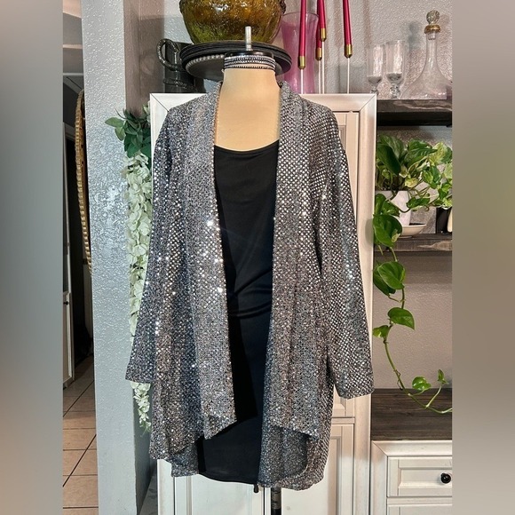 Three Flaggs California | Sweaters | Vintage Silver Sequin Open Front ...